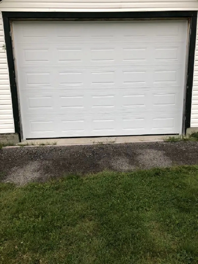 ENTREPOSAGE ROULOTTE in Sherbrooke,QC - Storage & Parking for Rent